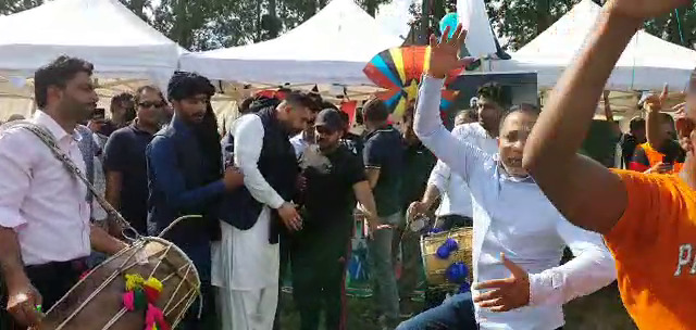 Paris Kite Club stall set up in Pakistan Festival. – VOSA